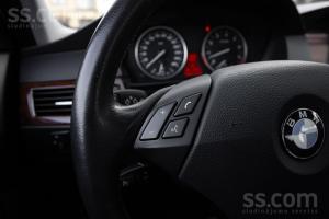White BMW 525 2007 in Jelgava, with an engine capacity of 2.50 L and mileage of 24 thousand km for 11922 €, photo 16 on AUTOMOTO.COM.LV