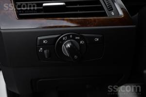White BMW 525 2007 in Jelgava, with an engine capacity of 2.50 L and mileage of 24 thousand km for 11922 €, photo 19 on AUTOMOTO.COM.LV
