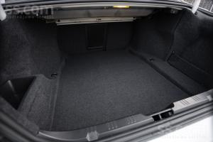 White BMW 525 2007 in Jelgava, with an engine capacity of 2.50 L and mileage of 24 thousand km for 11922 €, photo 24 on AUTOMOTO.COM.LV