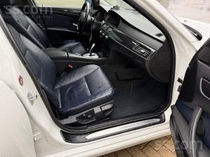 White BMW 525 2007 in Riga, with an engine capacity of 3.00 L and mileage of 320 thousand km for 4999 €, photo 10 on AUTOMOTO.COM.LV