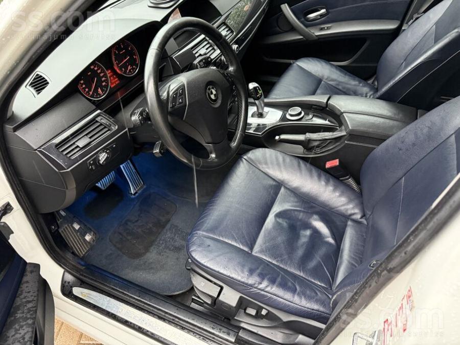 White BMW 525 2007 in Riga, with an engine capacity of 3.00 L and mileage of 320 thousand km for 4999 €, photo 13 on AUTOMOTO.COM.LV