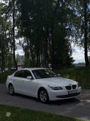 White BMW 525 2007 in Vilnius, with an engine capacity of 2.99 L and mileage of 289 thousand km for 4500 €, photo 7 on AUTOMOTO.COM.LV