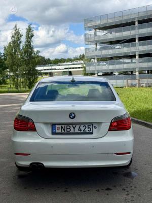 White BMW 525 2007 in Vilnius, with an engine capacity of 2.99 L and mileage of 289 thousand km for 4500 €, photo 9 on AUTOMOTO.COM.LV