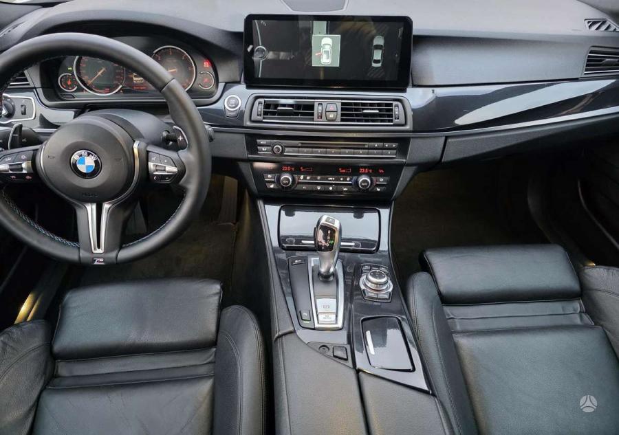 White BMW 525 2010 in Vilnius, with an engine capacity of 2.99 L and mileage of 409 thousand km for 5600 €, photo 13 on AUTOMOTO.COM.LV