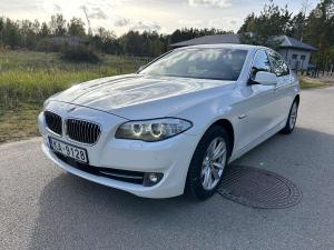 Balts BMW 525 2010 Rīga, ar dzinēja tilpumu 2.99 L un nobraukumu 228 tūkst. km par 10000 €, foto 4 vietnē AUTOMOTO.COM.LV