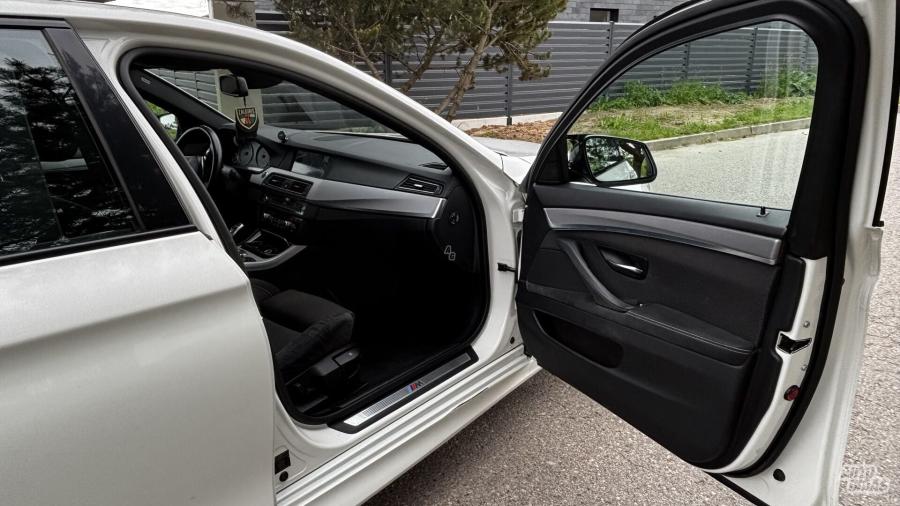 Balts BMW 525 2010 Kauņa, ar dzinēja tilpumu 3.00 L un nobraukumu 335 tūkst. km par 10950 €, foto 9 vietnē AUTOMOTO.COM.LV