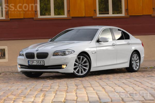 Balts BMW 525 2010 Jelgava, ar dzinēja tilpumu 3.00 L un nobraukumu 0 tūkst. km par 7750 €, foto 4 vietnē AUTOMOTO.COM.LV