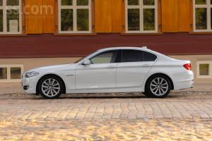 Белый БМВ 525 2010 в Елгава, объемом двигателя 3.00 л и пробегом 0 тыс. км за 7750 €, фото 16 на AUTOMOTO.COM.LV