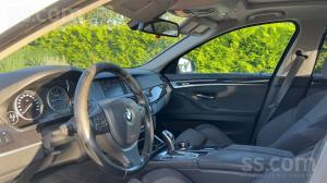 White BMW 525 2010 in Jelgava, with an engine capacity of 3.00 L and mileage of 340 thousand km for 8800 €, photo 7 on AUTOMOTO.COM.LV