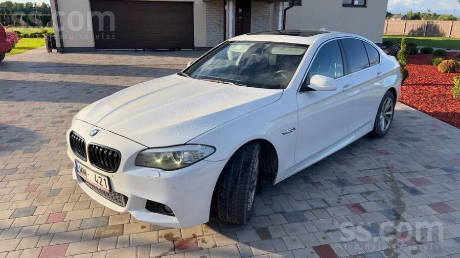 White BMW 525 2010 in Jelgava, with an engine capacity of 3.00 L and mileage of 340 thousand km for 8800 €, photo 11 on AUTOMOTO.COM.LV