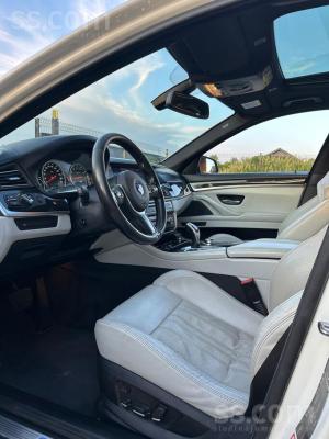 Balts BMW 525 2010 Rīga, ar dzinēja tilpumu 3.00 L un nobraukumu 340 tūkst. km par 10200 €, foto 7 vietnē AUTOMOTO.COM.LV