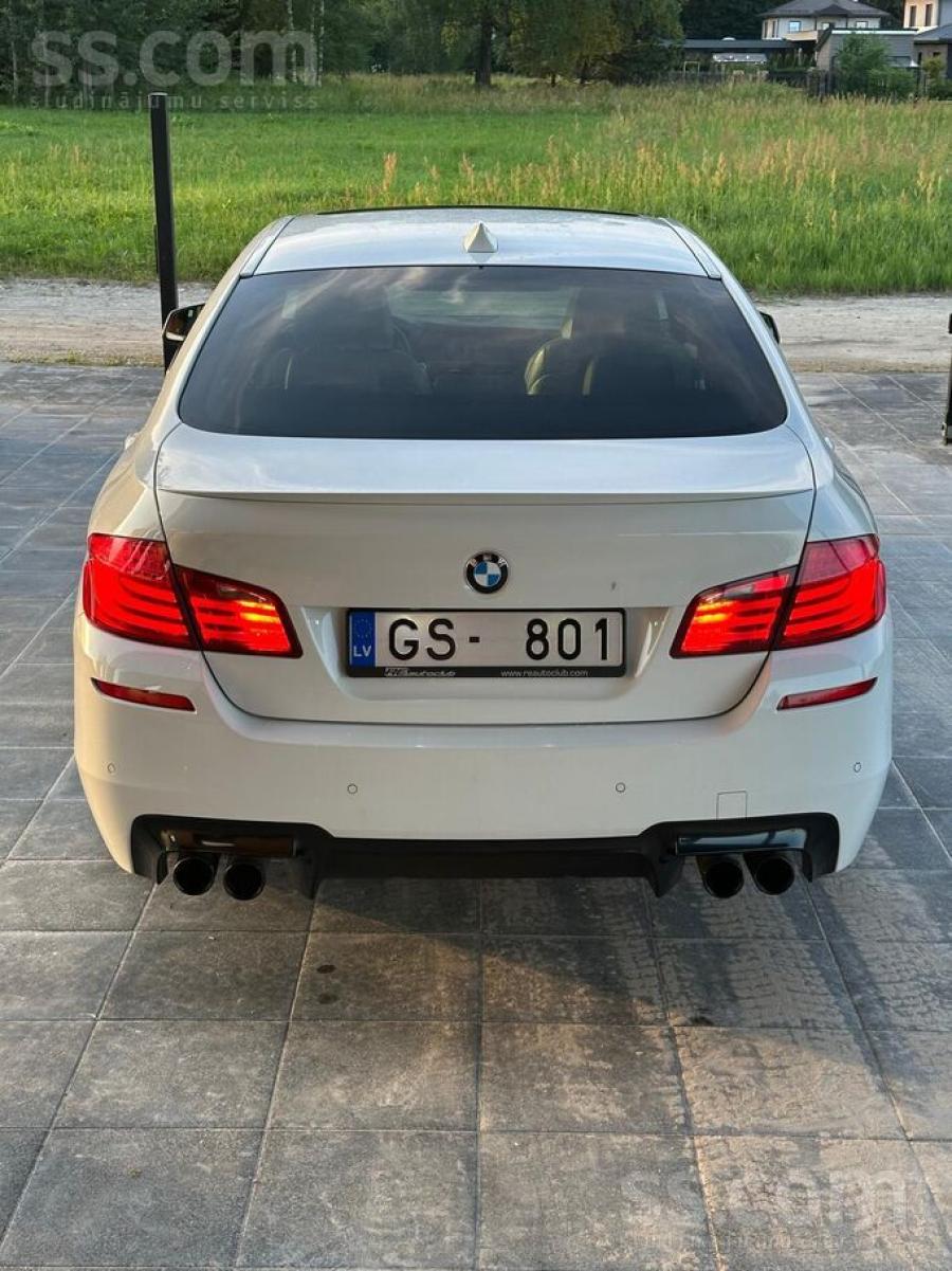 Balts BMW 525 2010 Rīga, ar dzinēja tilpumu 3.00 L un nobraukumu 340 tūkst. km par 10200 €, foto 11 vietnē AUTOMOTO.COM.LV