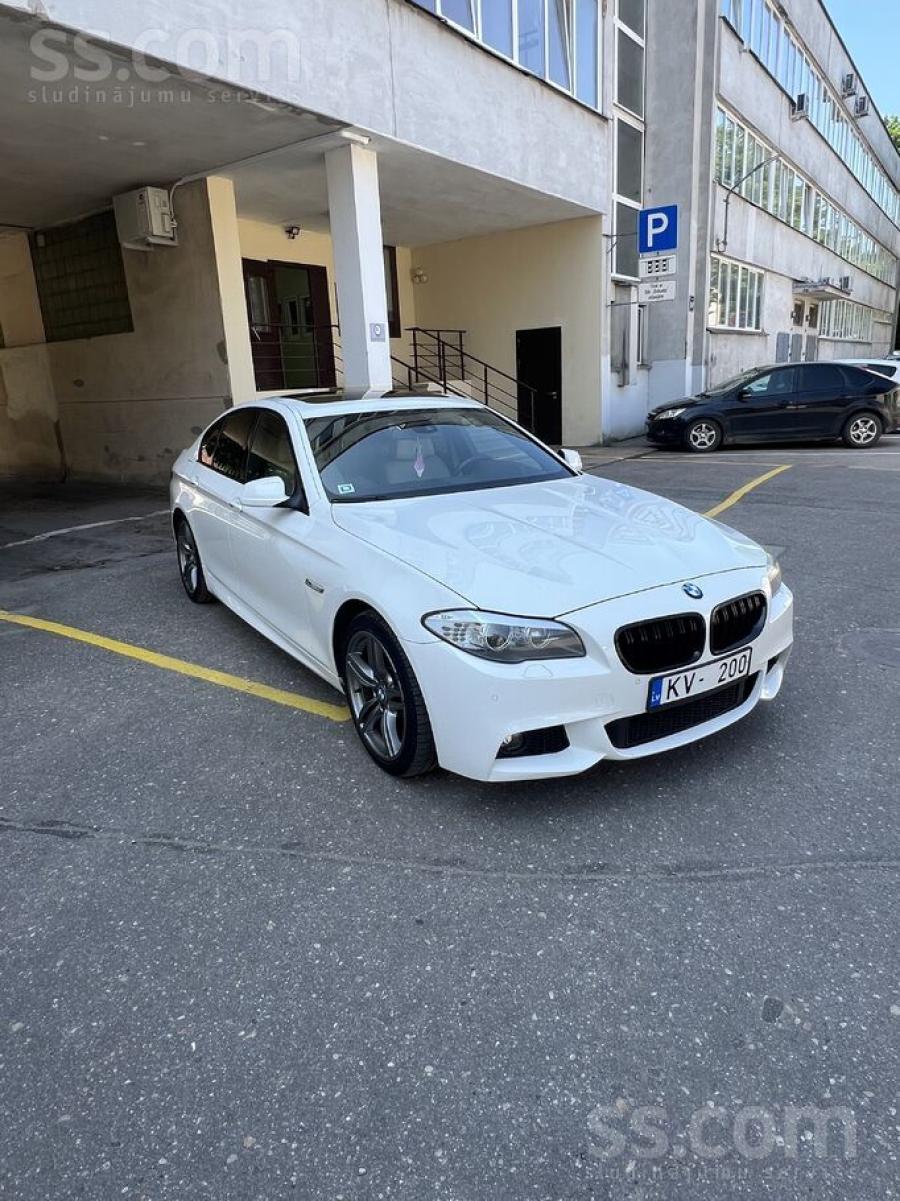 Balts BMW 525 2011 Rīga, ar dzinēja tilpumu 3.00 L un nobraukumu 305 tūkst. km par 10500 €, foto 2 vietnē AUTOMOTO.COM.LV