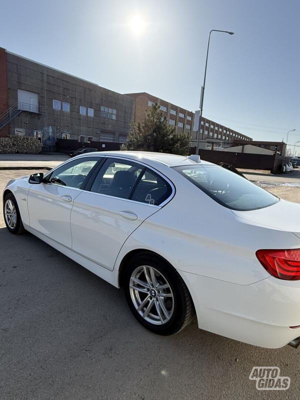 Balts BMW 525 2011 Viļņa, ar dzinēja tilpumu 3.00 L un nobraukumu 238 tūkst. km par 7150 €, foto 4 vietnē AUTOMOTO.COM.LV