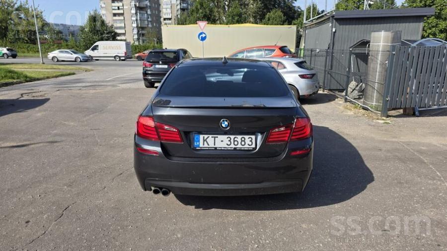 Balts BMW 525 2011 Rīga, ar dzinēja tilpumu 3.00 L un nobraukumu 209 tūkst. km par 11990 €, foto 7 vietnē AUTOMOTO.COM.LV