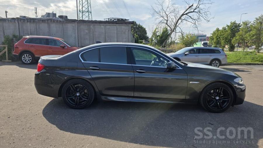 Balts BMW 525 2011 Rīga, ar dzinēja tilpumu 3.00 L un nobraukumu 209 tūkst. km par 11990 €, foto 9 vietnē AUTOMOTO.COM.LV