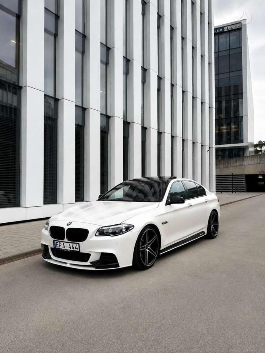 White BMW 525 2011 in Vilnius, with an engine capacity of 2.99 L and mileage of 328 thousand km for 15000 €, photo 6 on AUTOMOTO.COM.LV