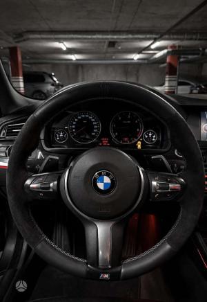 White BMW 525 2011 in Vilnius, with an engine capacity of 2.99 L and mileage of 328 thousand km for 15000 €, photo 19 on AUTOMOTO.COM.LV