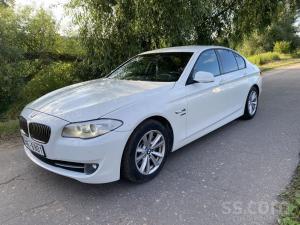 White BMW 525 2012 in Riga, with an engine capacity of 2.00 L and mileage of 225 thousand km for 10750 €, photo 5 on AUTOMOTO.COM.LV