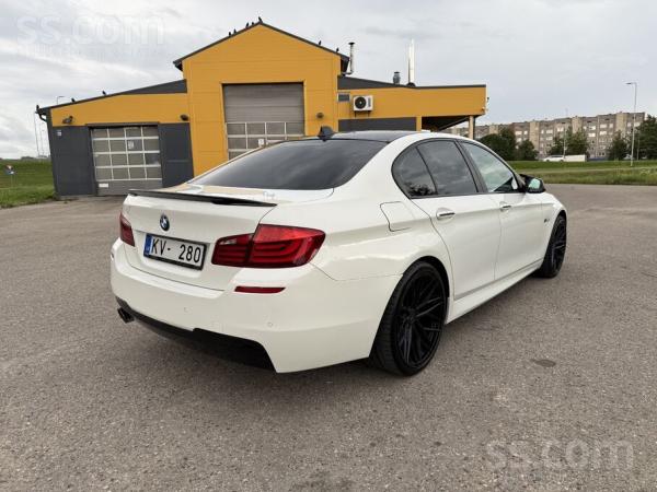Balts BMW 525 2012 Rēzekne, ar dzinēja tilpumu 2.00 L un nobraukumu 418 tūkst. km par 12000 €, foto 4 vietnē AUTOMOTO.COM.LV
