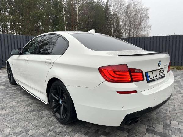 Balts BMW 525 2013 Viļņa, ar dzinēja tilpumu 2.00 L un nobraukumu 361 tūkst. km par 9200 €, foto 8 vietnē AUTOMOTO.COM.LV
