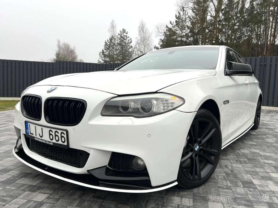 White BMW 525 2013 in Vilnius, with an engine capacity of 2.00 L and mileage of 361 thousand km for 9200 €, photo 23 on AUTOMOTO.COM.LV