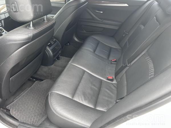 White BMW 525 2013 in Riga, with an engine capacity of 2.00 L and mileage of 209 thousand km for 9600 €, photo 10 on AUTOMOTO.COM.LV