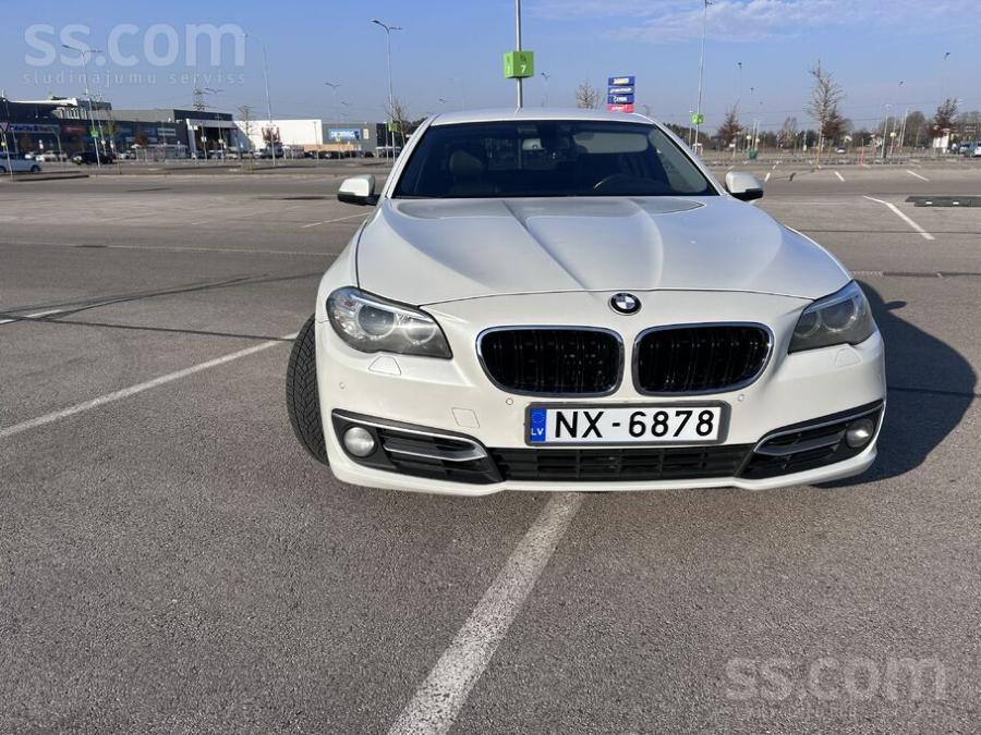 Белый БМВ 525 2013 в Рига, объемом двигателя 2.00 л и пробегом 209 тыс. км за 9600 €, фото 13 на AUTOMOTO.COM.LV