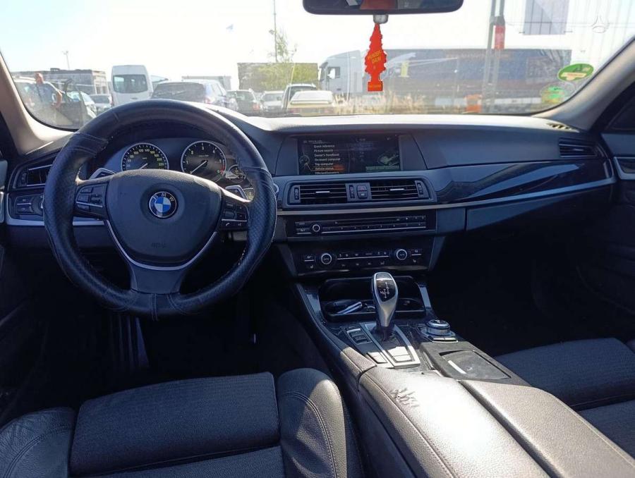 White BMW 525 2013 in Marijampole, with an engine capacity of 2.00 L and mileage of 365 thousand km for 5500 €, photo 23 on AUTOMOTO.COM.LV