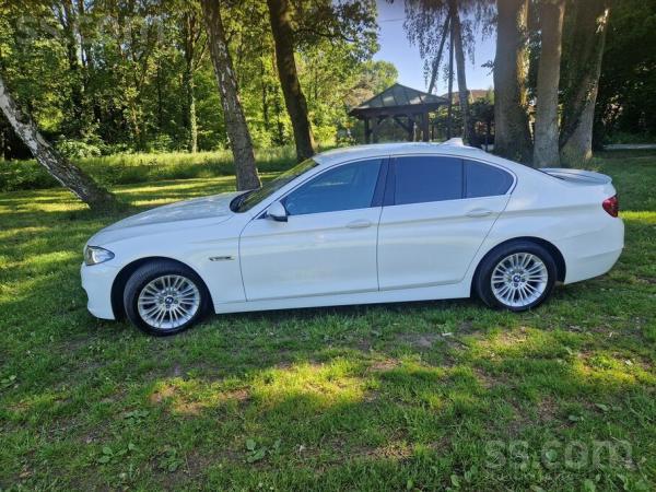Белый БМВ 525 2014 в Рига, объемом двигателя 2.00 л и пробегом 170 тыс. км за 12890 €, фото 2 на AUTOMOTO.COM.LV