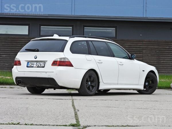 White BMW 525 2005 in Riga, with an engine capacity of 2.50 L and mileage of 321 thousand km for 5300 €, photo 7 on AUTOMOTO.COM.LV