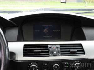 Balts BMW 525 2005 Rīga, ar dzinēja tilpumu 2.50 L un nobraukumu 321 tūkst. km par 5300 €, foto 18 vietnē AUTOMOTO.COM.LV