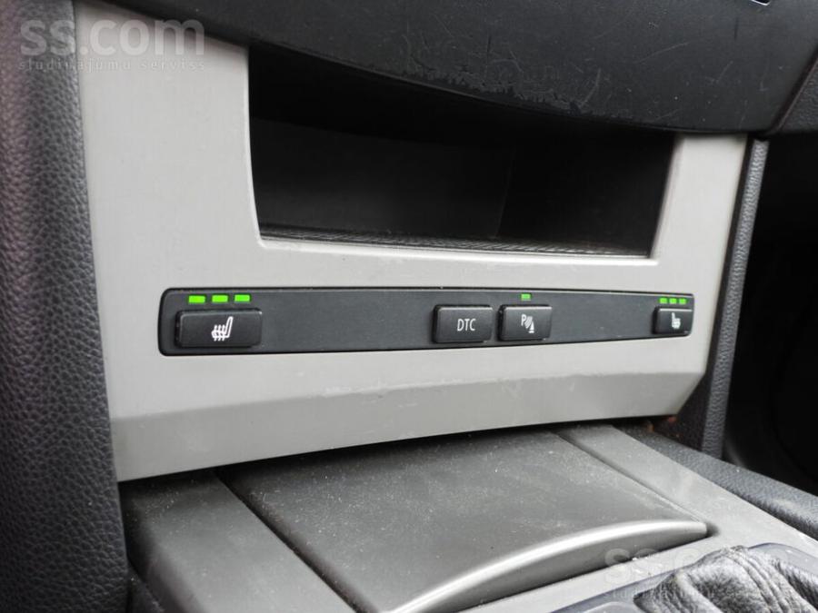 Balts BMW 525 2005 Rīga, ar dzinēja tilpumu 2.50 L un nobraukumu 321 tūkst. km par 5300 €, foto 21 vietnē AUTOMOTO.COM.LV
