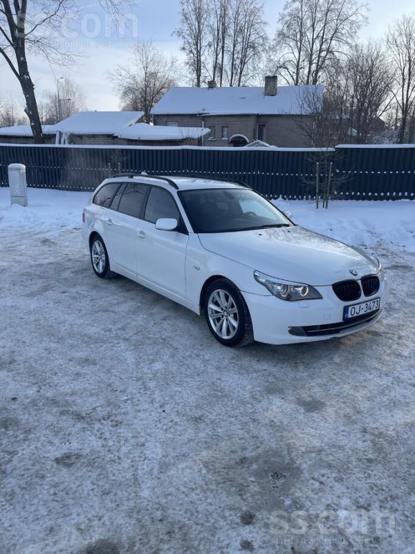 Balts BMW 525 2008 Rēzekne, ar dzinēja tilpumu 3.00 L un nobraukumu 348 tūkst. km par 5700 €, foto 1 vietnē AUTOMOTO.COM.LV
