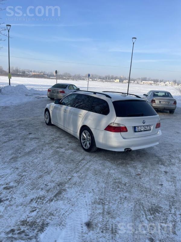 Balts BMW 525 2008 Rēzekne, ar dzinēja tilpumu 3.00 L un nobraukumu 348 tūkst. km par 5700 €, foto 4 vietnē AUTOMOTO.COM.LV