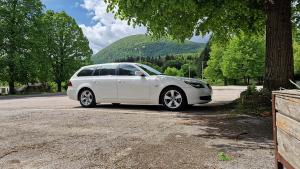 Balts BMW 525 2009 Viljandi, ar dzinēja tilpumu 3.00 L un nobraukumu 483 tūkst. km par 3900 €, foto 4 vietnē AUTOMOTO.COM.LV