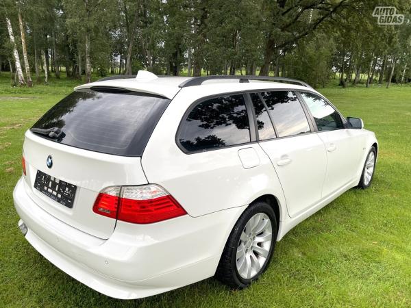 White BMW 525 2009 in Alytus, with an engine capacity of 3.00 L and mileage of 365 thousand km for 3999 €, photo 4 on AUTOMOTO.COM.LV