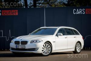 White BMW 525 2011 in Riga, with an engine capacity of 3.00 L and mileage of 341 thousand km for 8990 €, photo 1 on AUTOMOTO.COM.LV