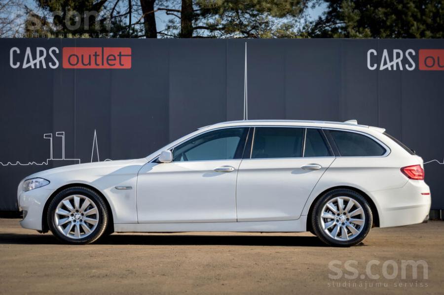 White BMW 525 2011 in Riga, with an engine capacity of 3.00 L and mileage of 341 thousand km for 8990 €, photo 6 on AUTOMOTO.COM.LV