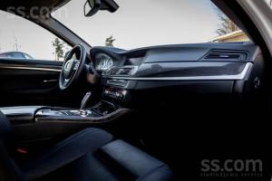 White BMW 525 2011 in Riga, with an engine capacity of 3.00 L and mileage of 341 thousand km for 8990 €, photo 11 on AUTOMOTO.COM.LV