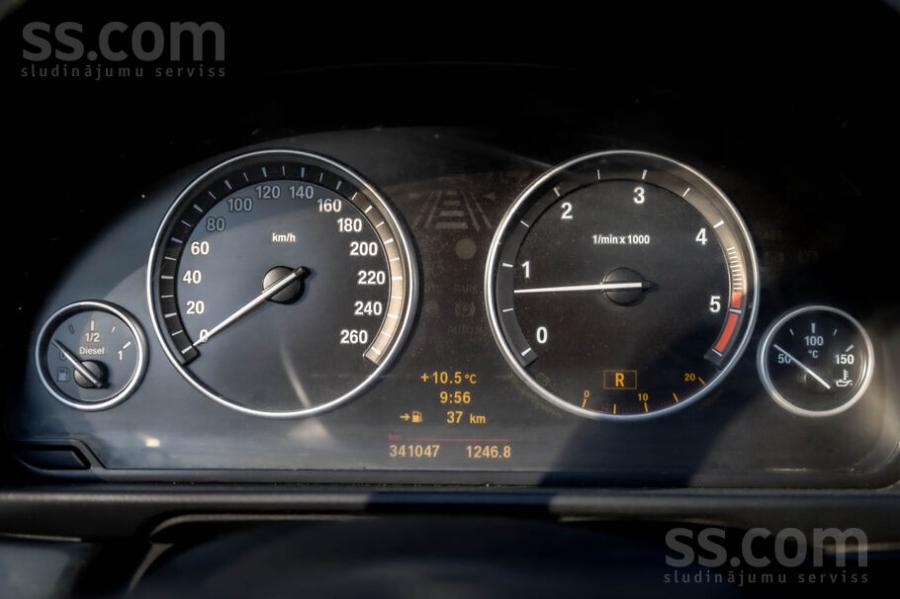 White BMW 525 2011 in Riga, with an engine capacity of 3.00 L and mileage of 341 thousand km for 8990 €, photo 24 on AUTOMOTO.COM.LV