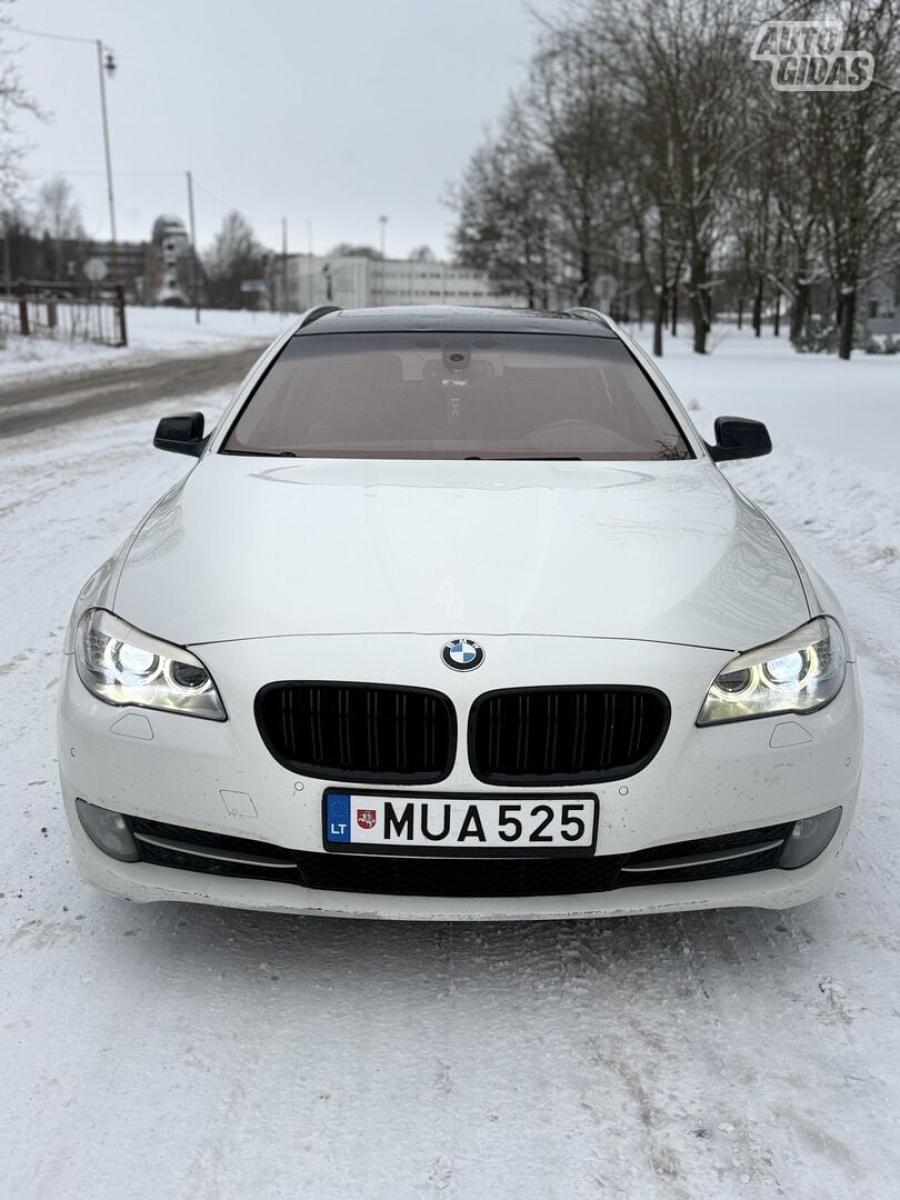 Balts BMW 525 2012 Panevēža, ar dzinēja tilpumu 2.00 L un nobraukumu 383 tūkst. km par 7500 €, foto 2 vietnē AUTOMOTO.COM.LV