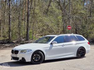 White BMW 525 2012 in Kaunas, with an engine capacity of 3.00 L and mileage of 300 thousand km for 9000 €, photo  on AUTOMOTO.COM.LV