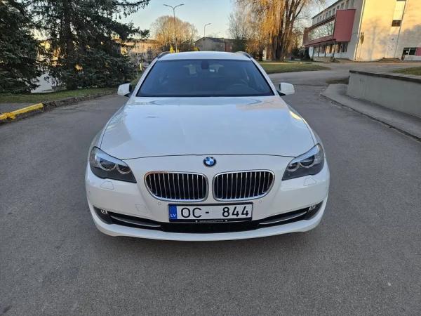 Balts BMW 525 2012 Jēkabpils, ar dzinēja tilpumu 2.00 L un nobraukumu 280 tūkst. km par 9290 €, foto 3 vietnē AUTOMOTO.COM.LV