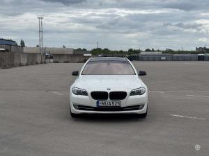 Balts BMW 525 2012 Panevēža, ar dzinēja tilpumu 2.00 L un nobraukumu 391 tūkst. km par 5800 €, foto 3 vietnē AUTOMOTO.COM.LV
