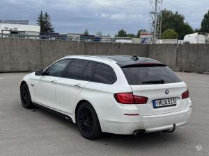 Balts BMW 525 2012 Panevēža, ar dzinēja tilpumu 2.00 L un nobraukumu 391 tūkst. km par 5800 €, foto 8 vietnē AUTOMOTO.COM.LV