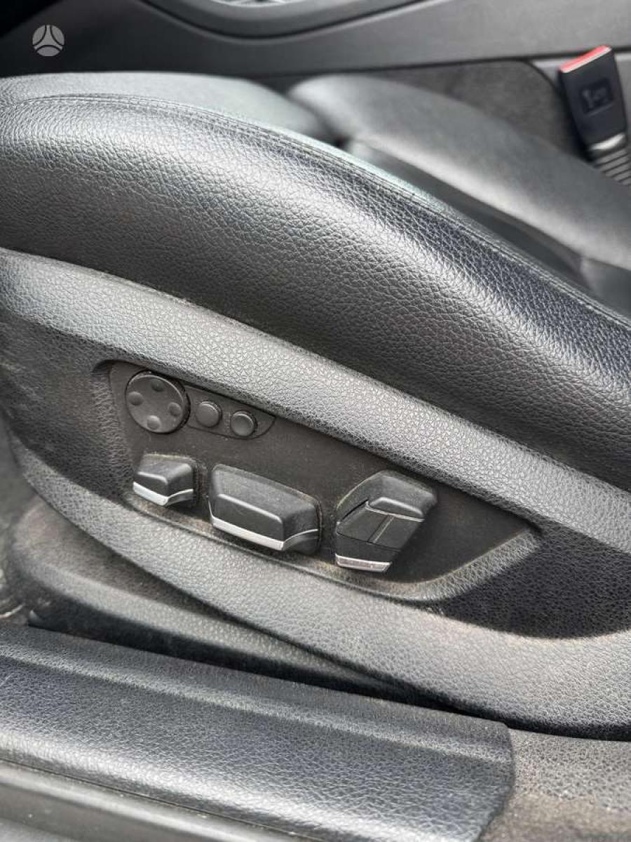 Balts BMW 525 2012 Panevēža, ar dzinēja tilpumu 2.00 L un nobraukumu 391 tūkst. km par 5800 €, foto 16 vietnē AUTOMOTO.COM.LV