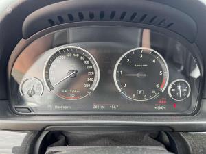 Balts BMW 525 2012 Panevēža, ar dzinēja tilpumu 2.00 L un nobraukumu 391 tūkst. km par 5800 €, foto 19 vietnē AUTOMOTO.COM.LV