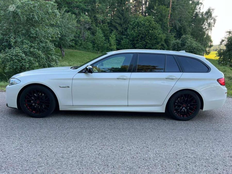 Balts BMW 525 2012 Birštonas, ar dzinēja tilpumu 2.00 L un nobraukumu 237 tūkst. km par 9950 €, foto 9 vietnē AUTOMOTO.COM.LV