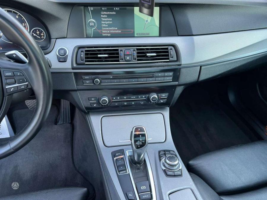 Balts BMW 525 2012 Birštonas, ar dzinēja tilpumu 2.00 L un nobraukumu 237 tūkst. km par 9950 €, foto 12 vietnē AUTOMOTO.COM.LV